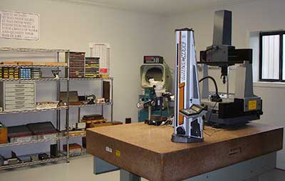 Custom machined parts and services, CNC milling, CNC turning in ...